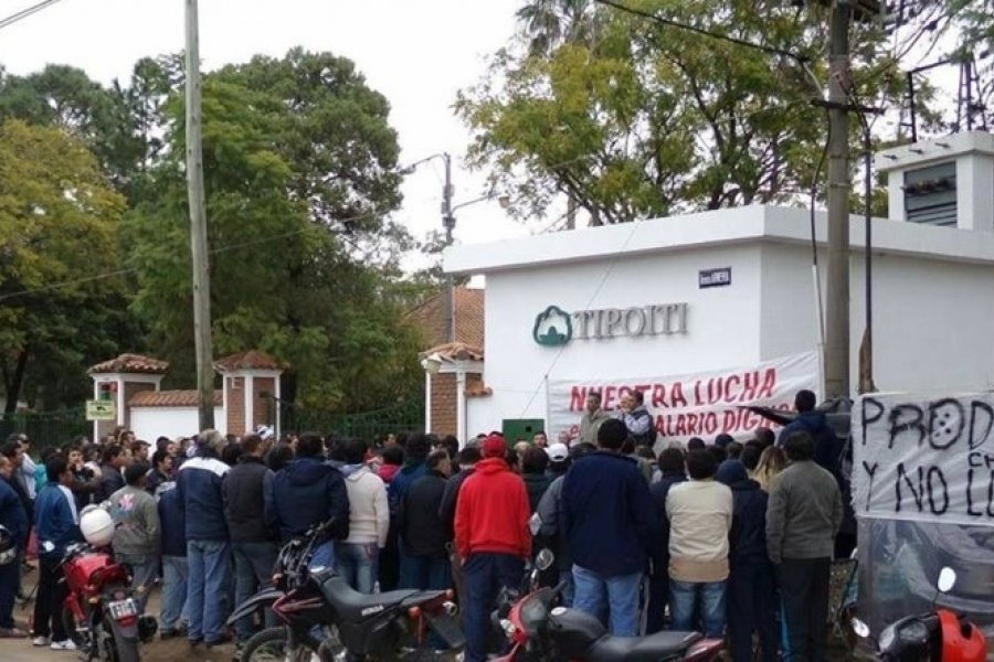 Trabajadores de la Tipoití exigen un plan de lucha nacional ...