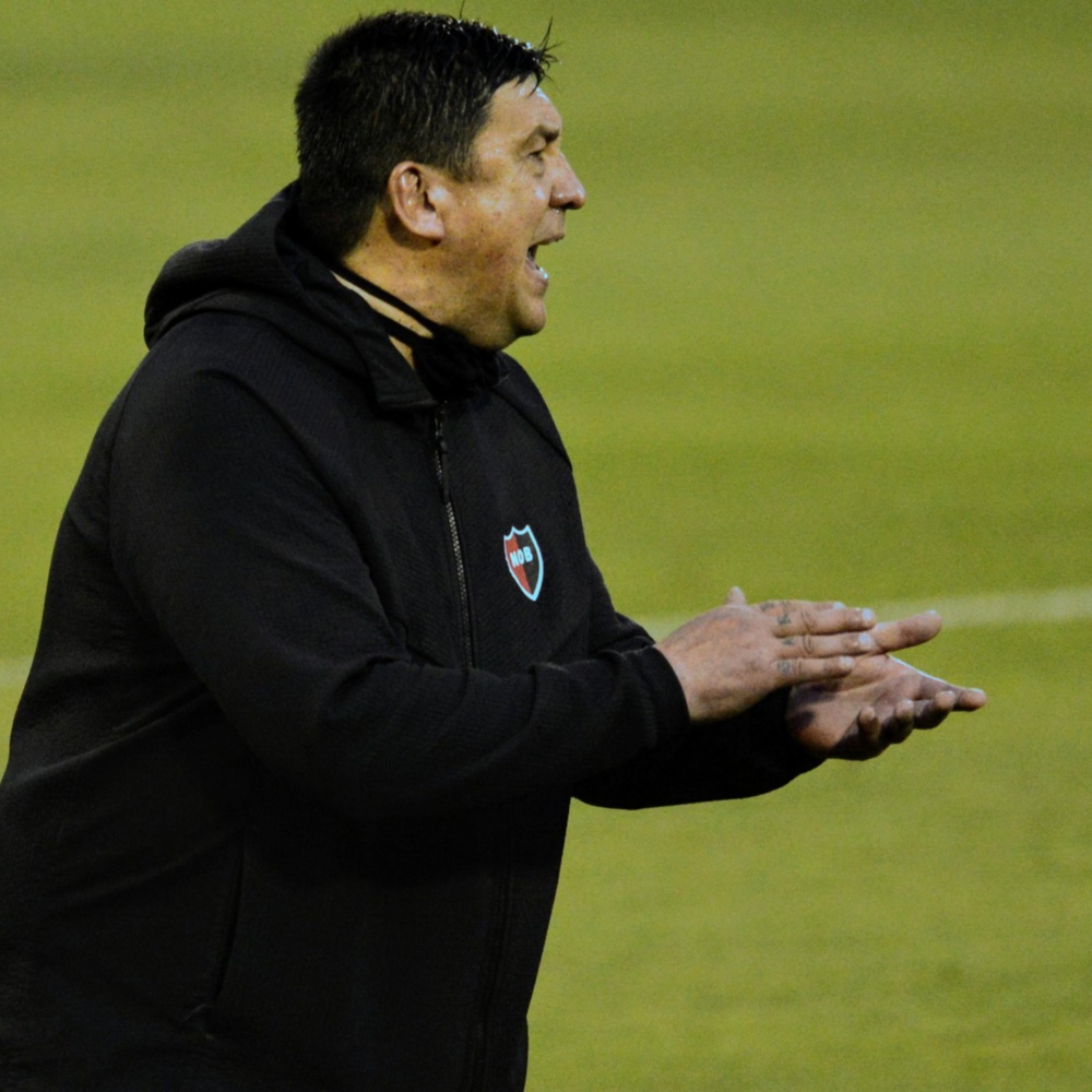 El Mono Burgos liquidó a Echeverri por no renovar en River: "Es un ...