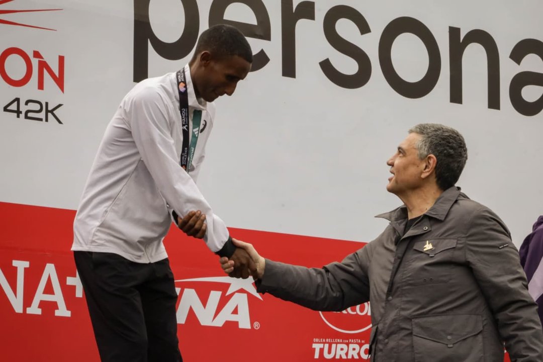 Maratón de Buenos Aires 2025: el etíope Habtamu Birlew Denekew ganó la ...
