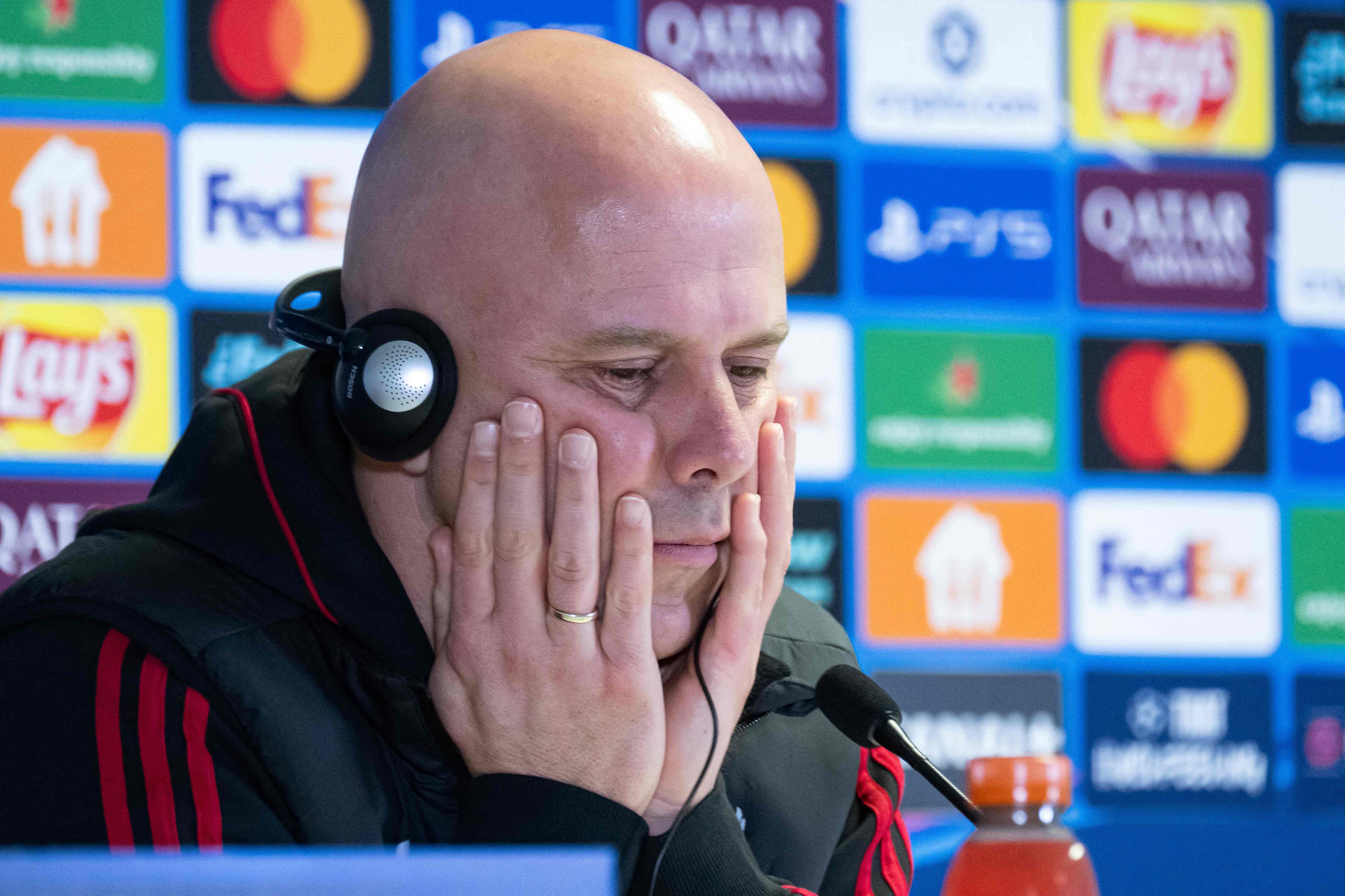 Slot bromea: “Xabi me llamó diciendo que viene en seis meses ...